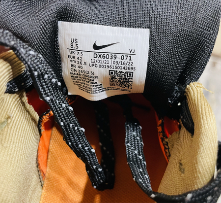 Кросовки Nike производство Vietnam