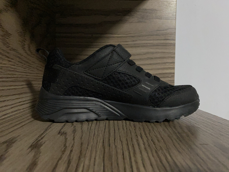 Кроссовки skechers