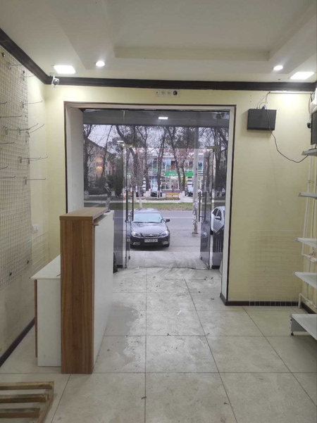 Продается не жилая квартира