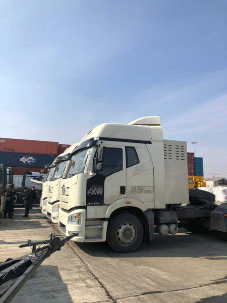 АКЦИЯ Тягач FAW J6P 6x4 CNG рессор !! Таййори бор