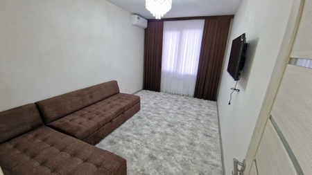 Сдам квартиру в новостройке с мебелью и техникой 3 ком. (всё новое)
