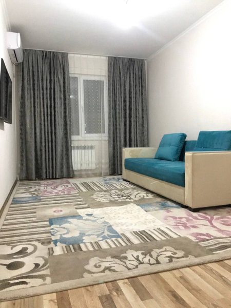 Срочно сдаю 3 ком Новостройка Махтумкули улица