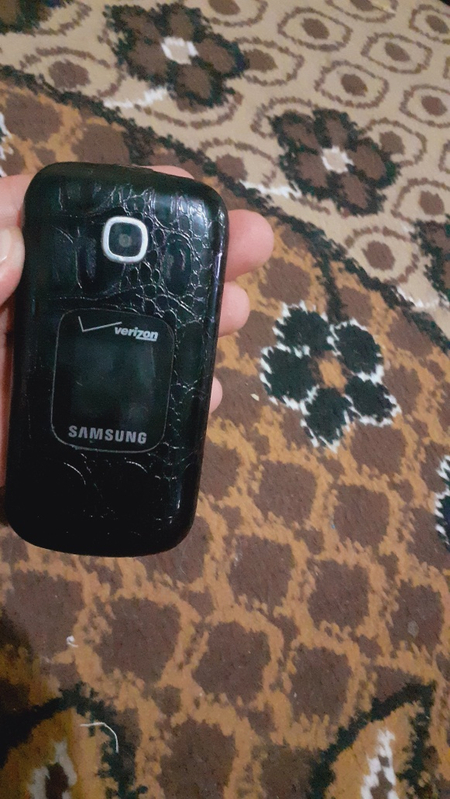 Verizon Samsung  sotiladi 110
