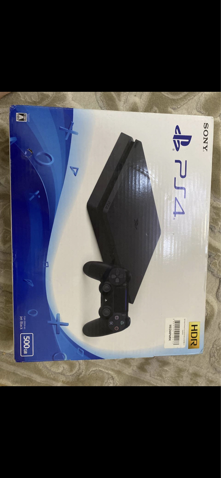 Playstation4 slim 500g два джестик  и 8 игр как на фото