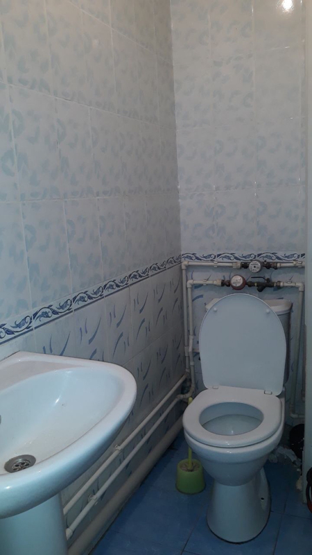 Продажа 4 ком кв. Массив Хумоюн. ( 1-этаж )