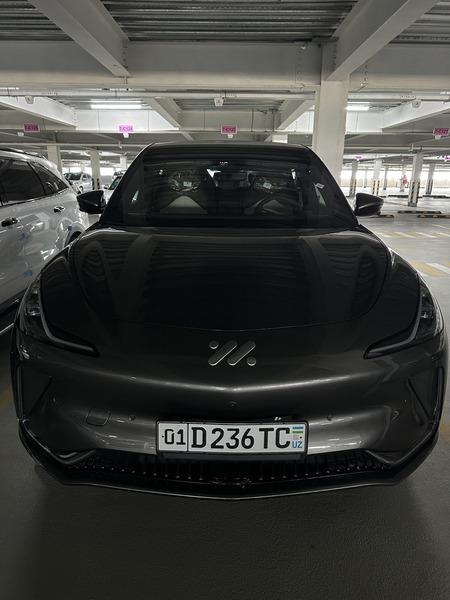 IM ls7 электромобил без пробег