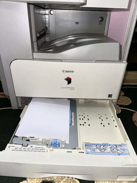 Canon IR 2318 A3 A4 Farmat 3/1 Printer Idyal xolatda Kam ishlagan