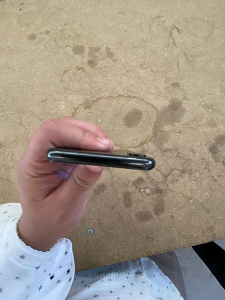 Iphone x 64 gb yaxshi ishlidi