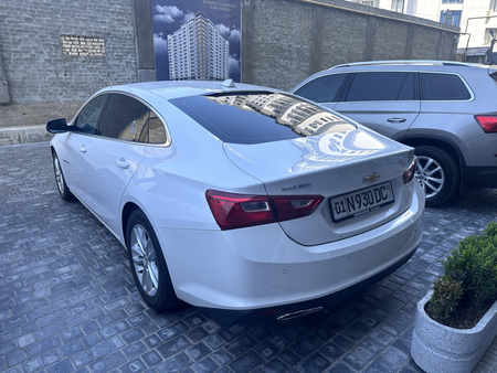 Malibu 2 2017  без люк