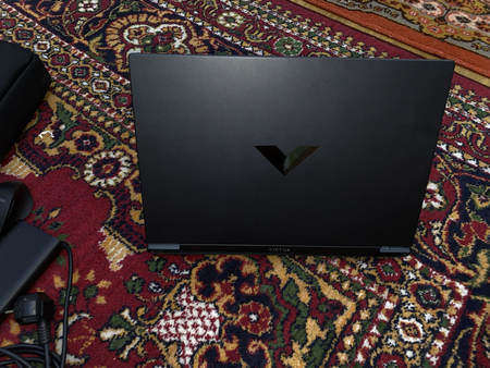 игровой ноутбук HP Victus 15
