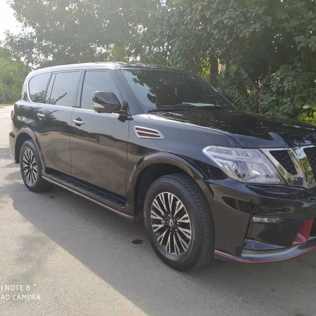 Nissan Patrol Platinum 2019 год V6