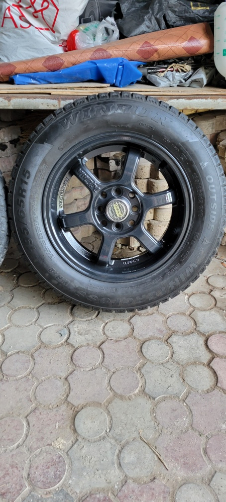 Литые диски r15 с зимней липучкой