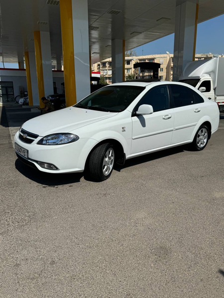 Gentra 2023 ABS yo’q. 10.000 km.