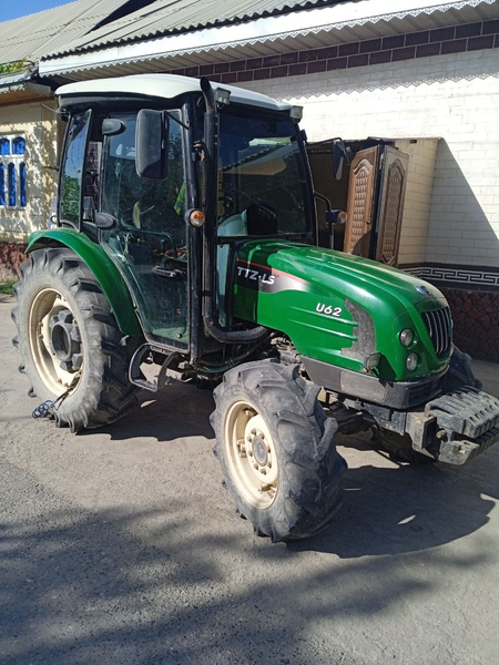 Traktor TTZ LS U 62