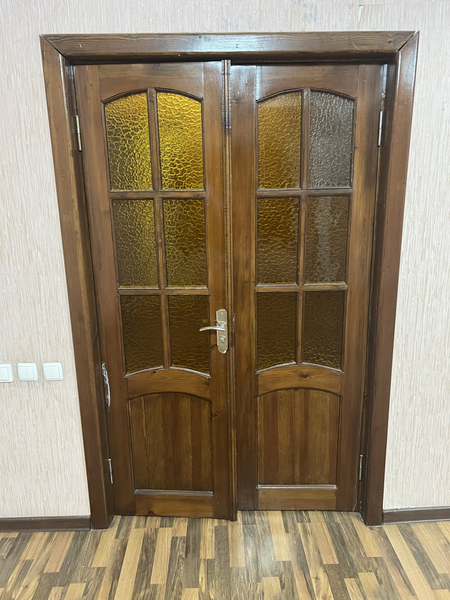 Продаются деревянные двери и рамы