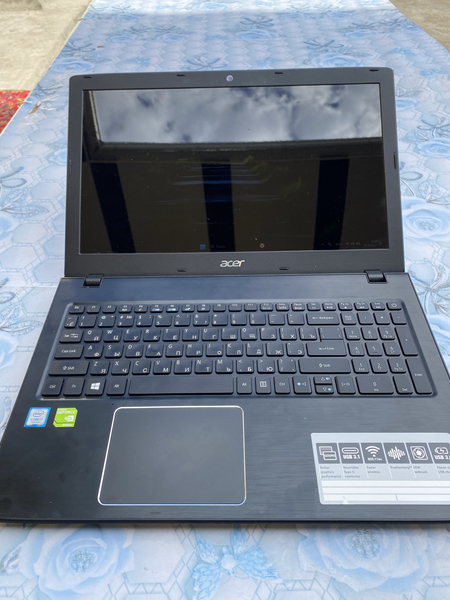 Nootebok sotiladi Acer i7 windows11
