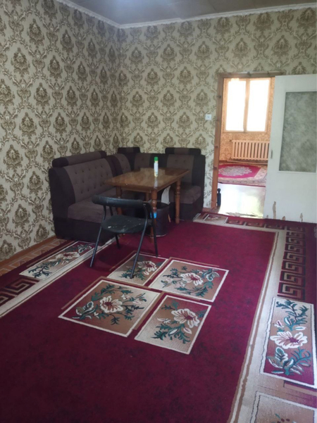Oylaga chilonzor 11 kvartldan 350y.e ga bezmakler kvartira bor