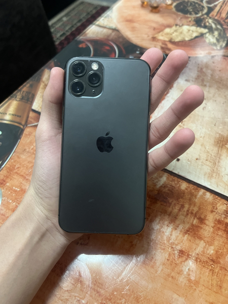 Iphone 11 pro ideal sostayaniya truton bor
