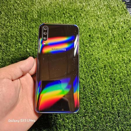 Samsung Galaxy A50
