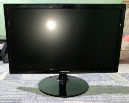 Monitor samsung 19 без дефектов