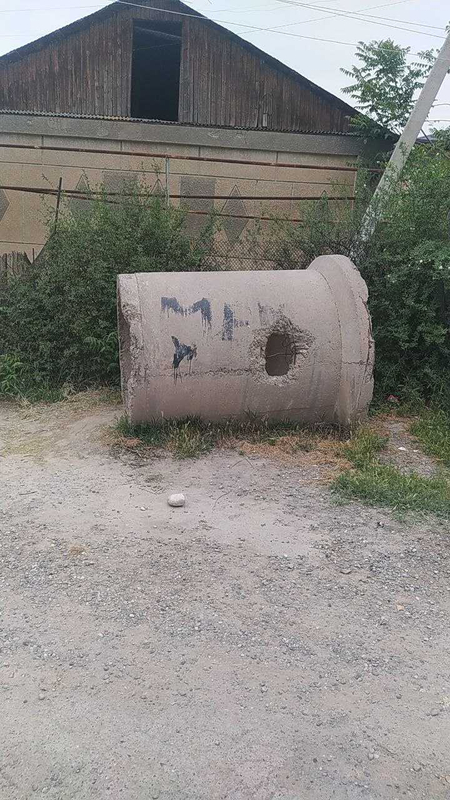 Beton kalodis sotiladi narxi 300.000 ismini kelishamiz