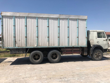 Kamaz sotiladi soz xolda