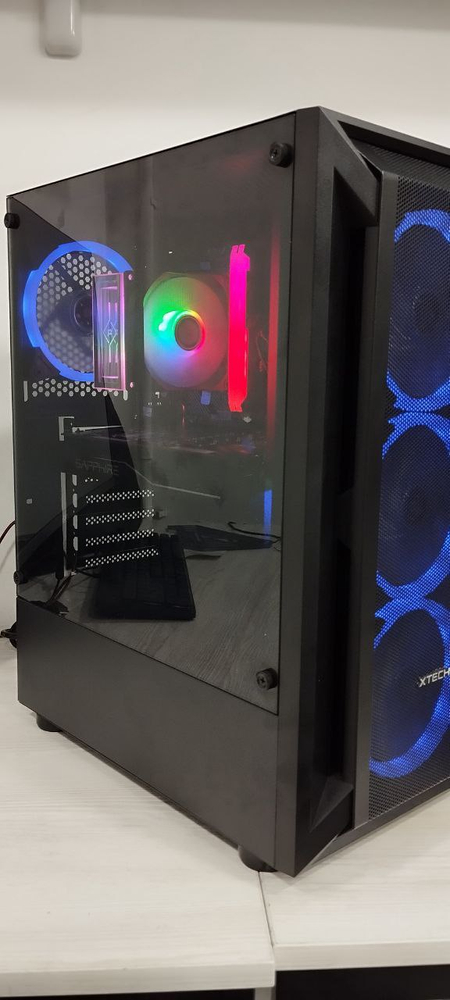 Kompyuter keysi arzon narxda