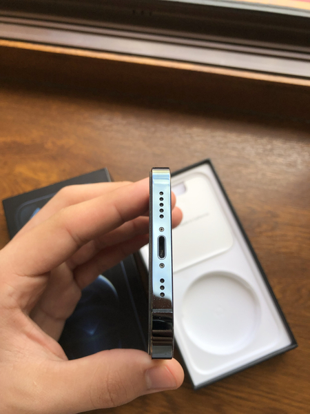 iPhone 12 pro LL/A full sotladi
