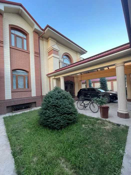 Сдаётся дом в аренду, вЮнусабадском районе. (садик, офис, Hotel).