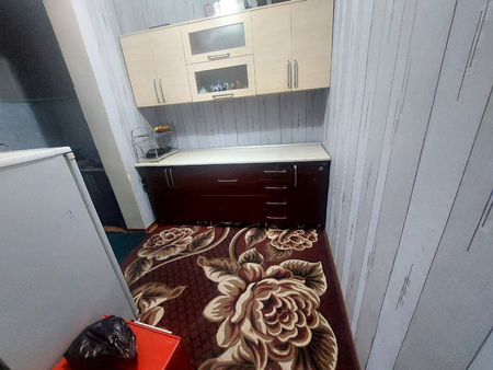 Продам 2 ком юнусабад 11 квартал