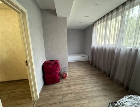 Продаётся 80м² ул.Бобура 3/3/13 ор-р Аэропорт Корзинка