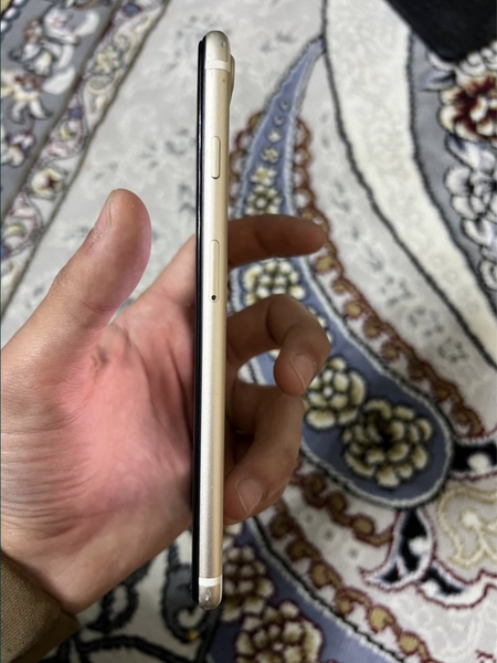 Srochno iphone 7 plus 128 gb