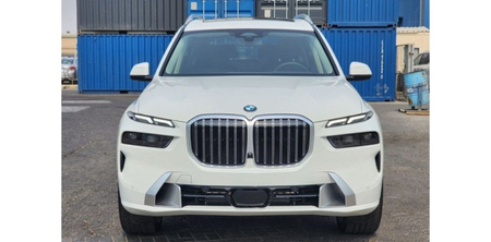 BMW X7 40i 2024 0probeg