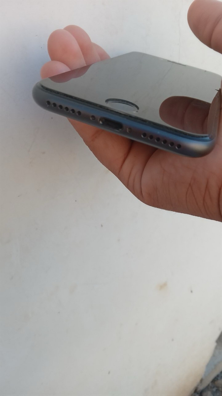 iPhone_SE_2020_128gb  Black
