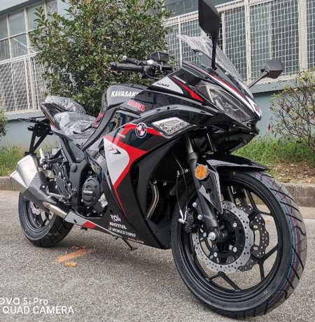 Кавасаки Ninja 400куб, совершенно новый