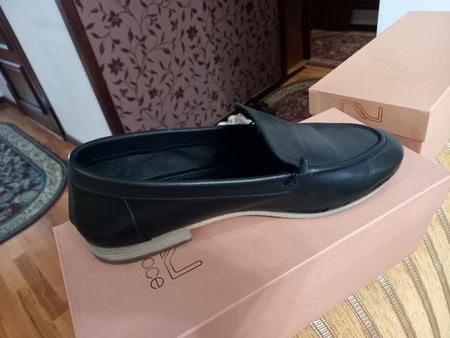 Продаётся женская обувь