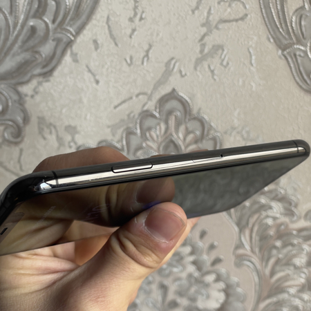 Iphone 11 pro LL/A 80% yomkst radnoy srochna korpus ideal