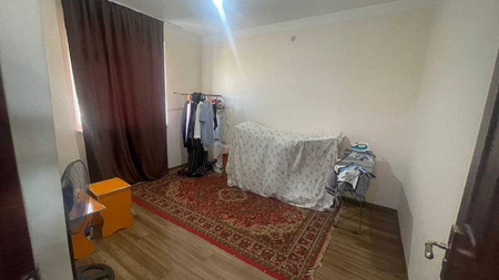 3 xonali kvartira sotiladi. e'lon id: 256229