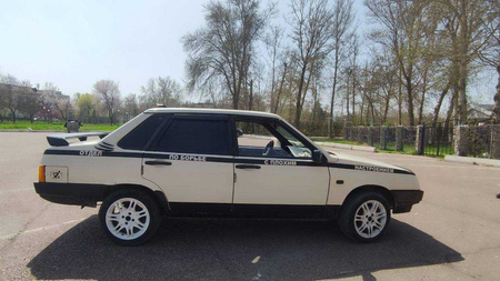Продаётся ВАЗ 21099