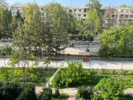 Сдается 3-комнатная квартира на Карасу-4