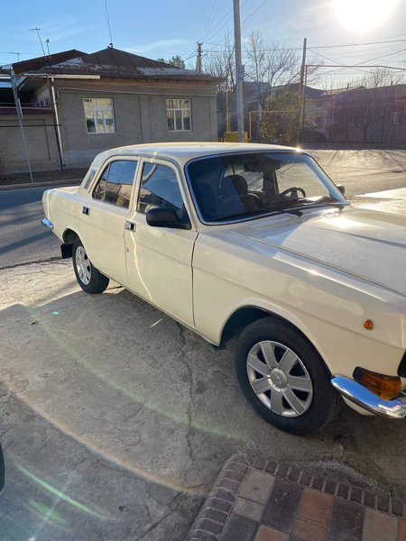 Volga 2410 sotiladi