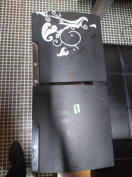 Ps3 slim satladi eki arginal justigi bar