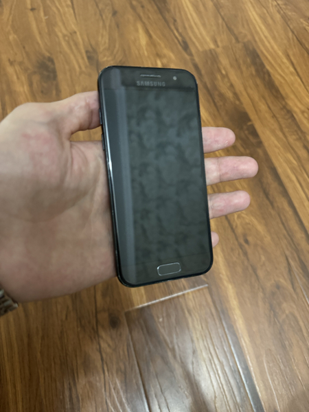 Samsung Galaxy A3 2017 srochna