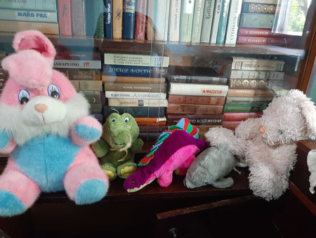 Игрушки мягкие, полная сумка игрушек
