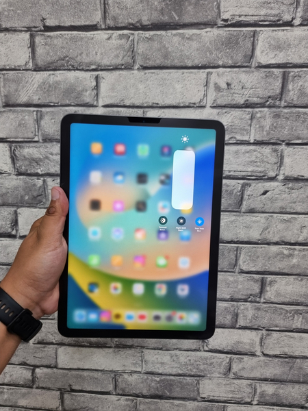 Ipad air 4   256g. Karobka
