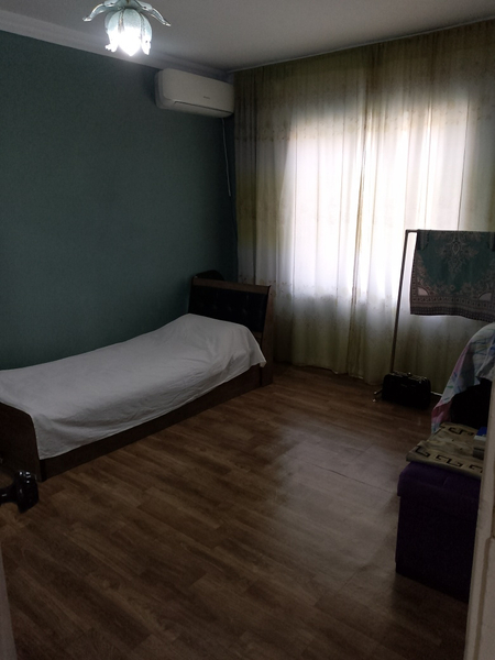 Продаётся Квартира 3х ком 4 этаж в Янгиюле на Персидской