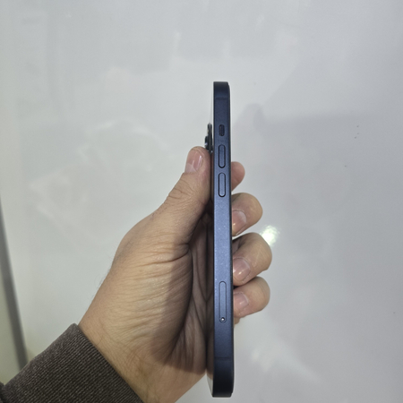 Iphone 13  Ideal