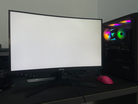 Монитор Redragon 165hz полный комплект