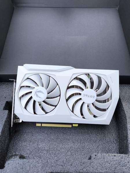 RTX 3060 Zotac AMP 12GB