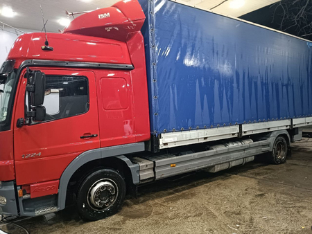 Mercedes Atego 2010год